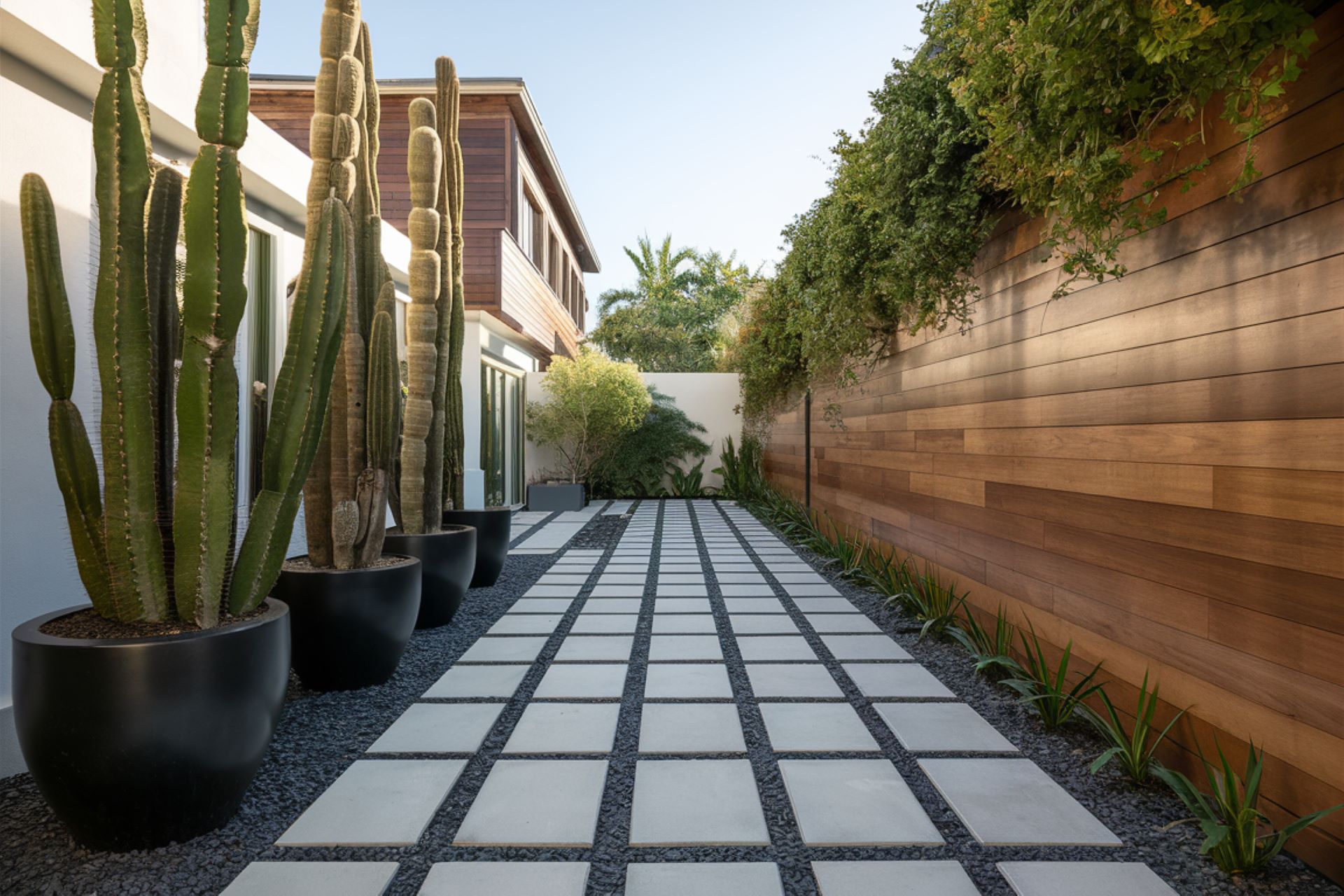 Paisajismo para Patios Traseros: Ideas, Diseños y Consejos